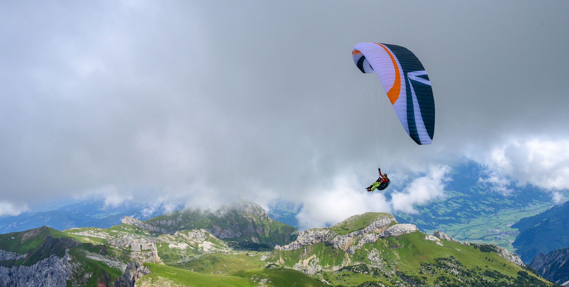 How to ground spin your paraglider | Cross Country Magazine – In the ...